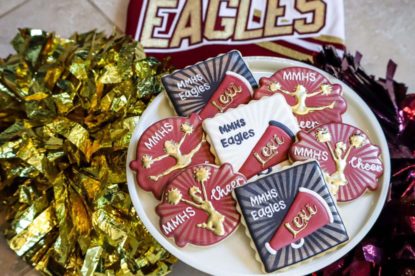 The Best Gift Ideas for Your Cheerleader: Insanely Cool Presents She’ll ...